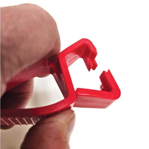 Metal Free Glove Retaining Clip | Reece Safety