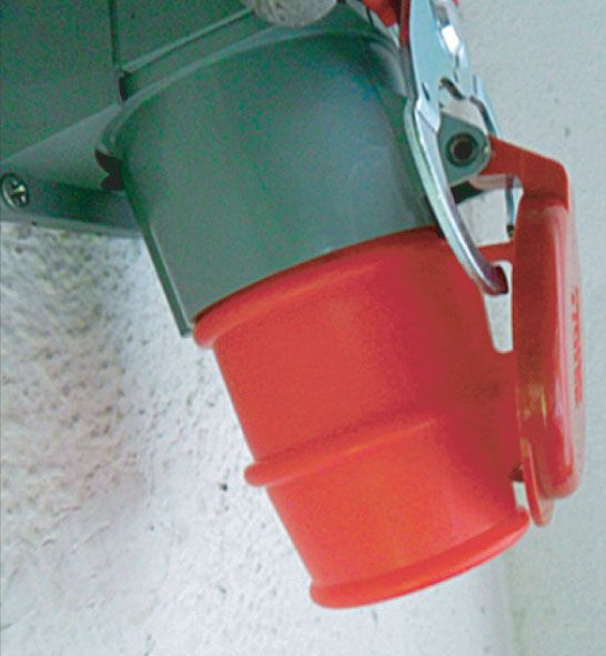 Lockout for use on 230v 63A pin and sleeve Sockets BLUE | Reece Safety