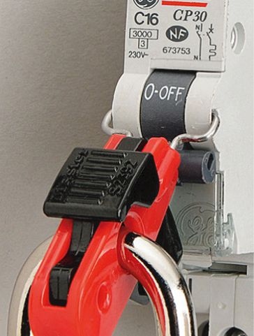 “Pin-In” Circuit Breaker Lockouts | Reece Safety | Reece Safety